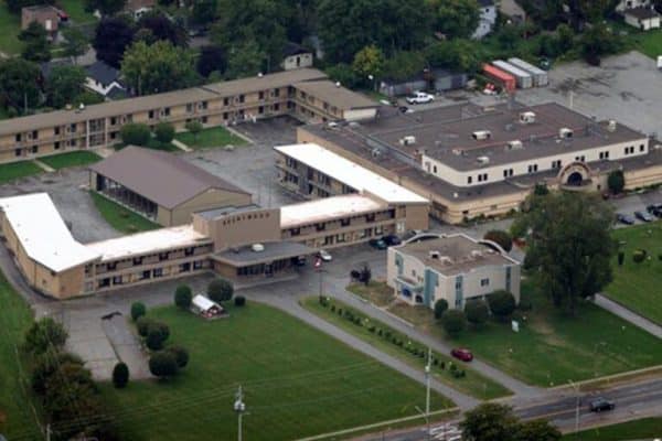Brentwood Recovery Home - Addiction Rehab Centers